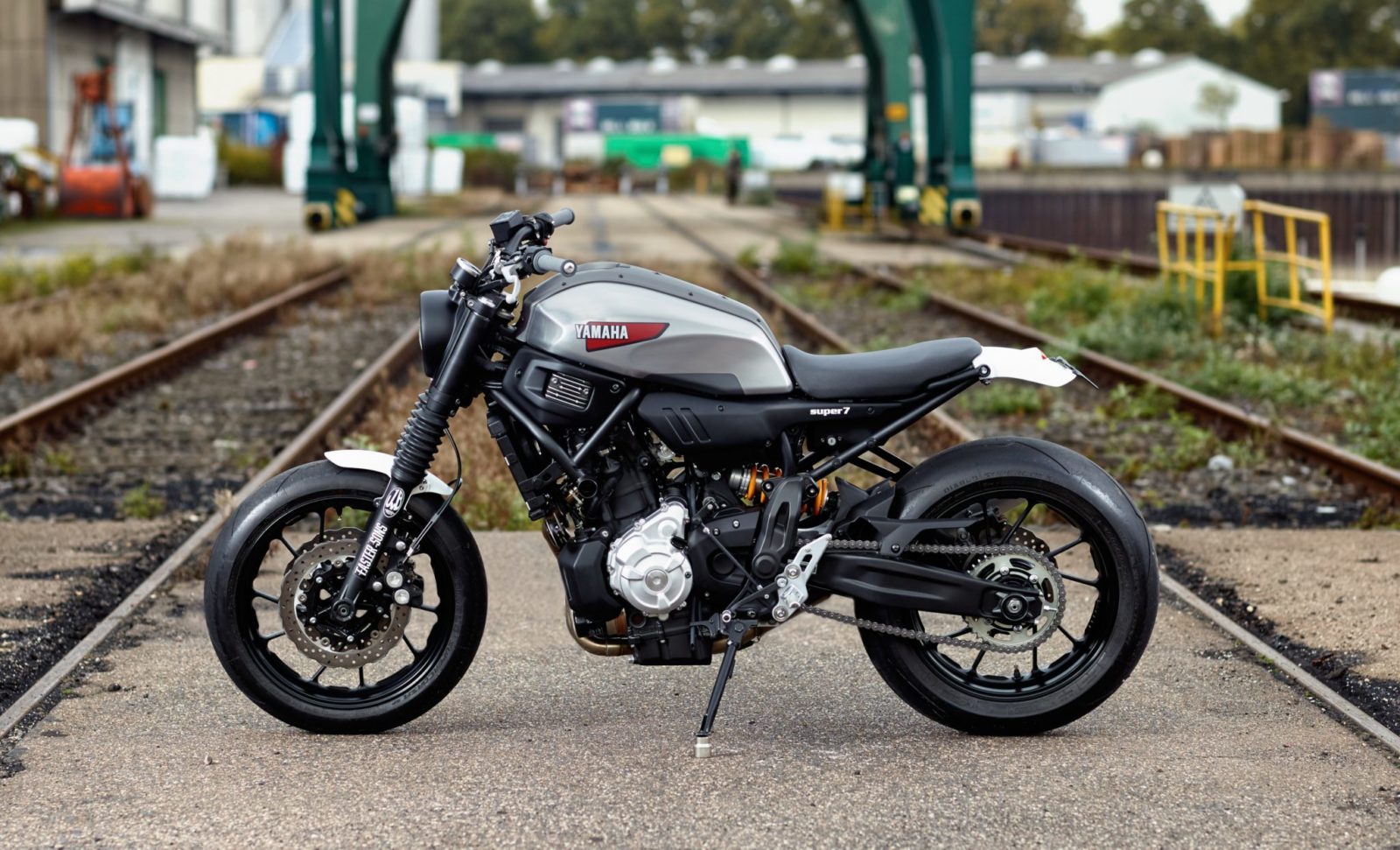 Yamaha XSR700 Scrambler "Super 7" by JVB-Moto