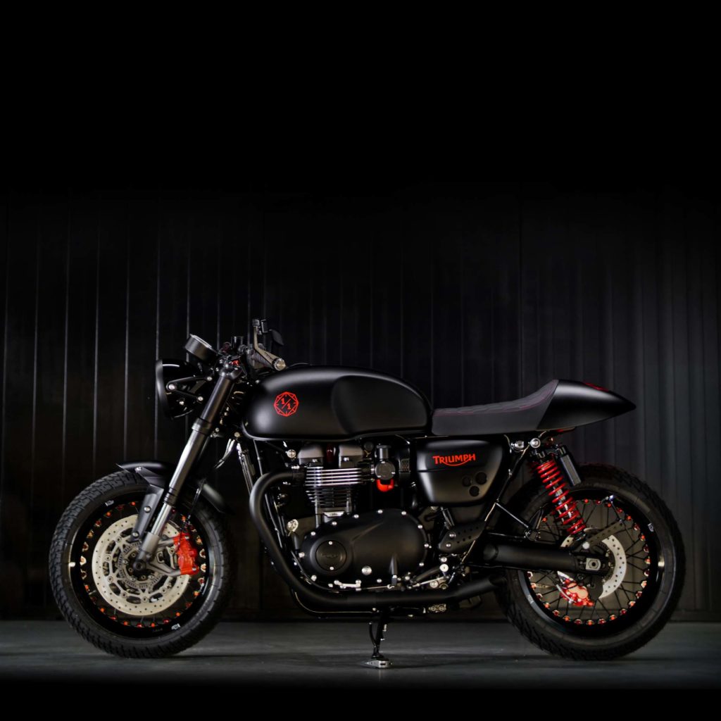 Triple Trouble: UNIKAT Triumph Thruxton RS - BikeBrewers.com